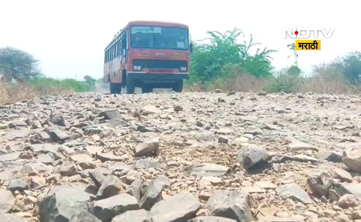 ST BUS News Akola Bus Depot warns of cancelling ST bus services if ...