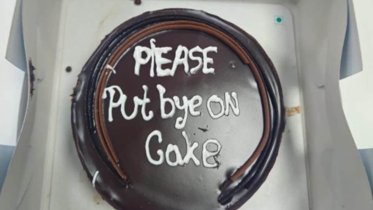 "Please Put Bye On Cake," Bakery Follows Instructions Exactly, Internet ...