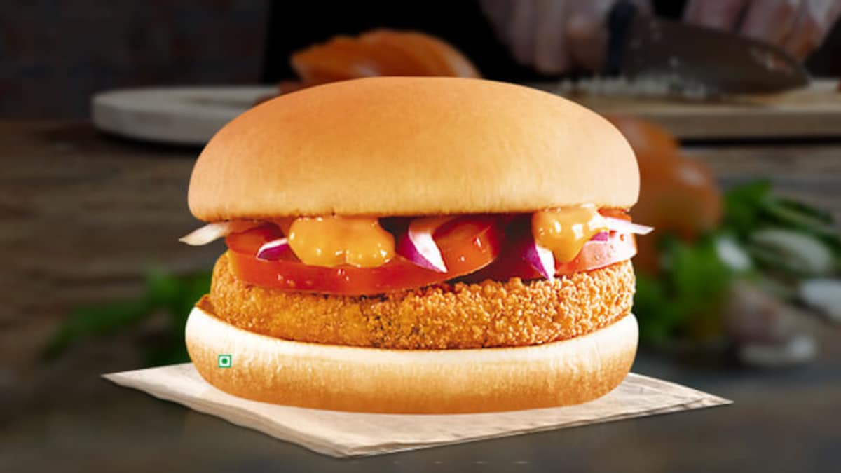 McAloo Tikki In US? Desis Can Enjoy This Limited Edition Burger In ...