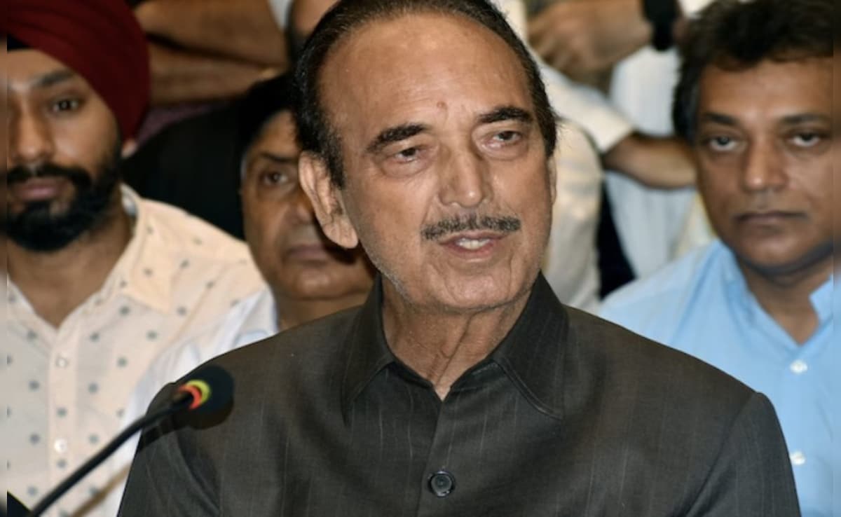 पर्यटकों पर हमला पाक की सेना का काम, जम्मू कश्मीर के पूर्व CM ने हिंदू ...