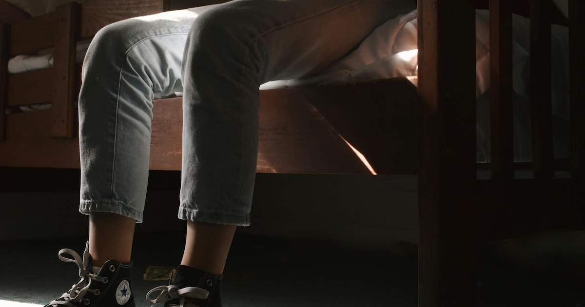 7 Causes Of Leg Shaking