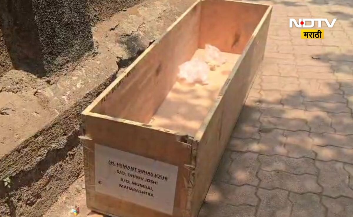 Shivsena Leader Deepesh Mhatre Aggressive Against Dombivli crematorium ...