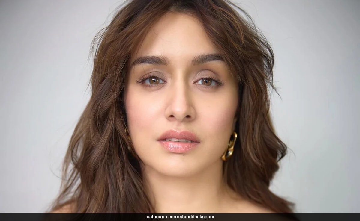Shraddha Kapoor Channels Feminine Chic Vibes Via A Minimal Beauty Look