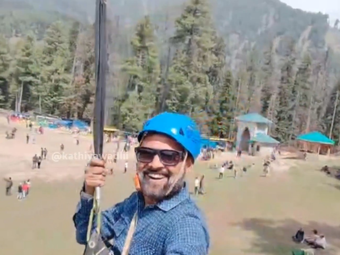 Unaware Tourist On Zipline Captures Pahalgam Terror Attack jammu and ...