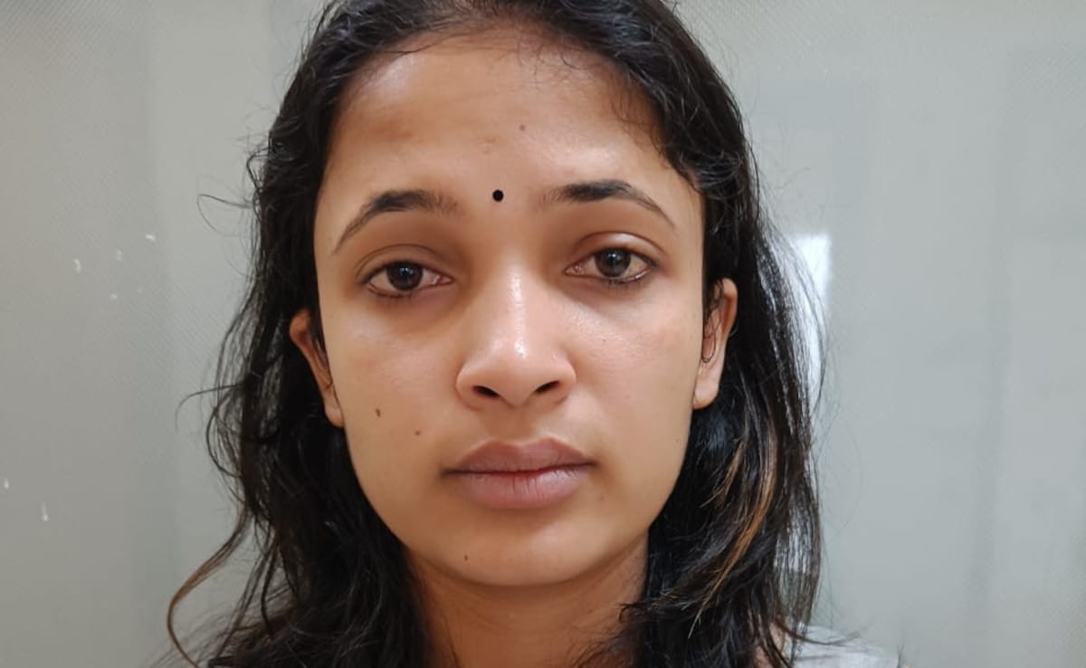 Bengaluru Crime News, Shivani Rudagi Teacher Arrested For Extortion After Affair With Student's ...
