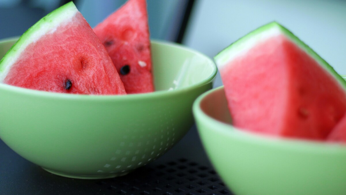 How To Choose The Right Watermelon This Summer - Follow These Easy Tips ...