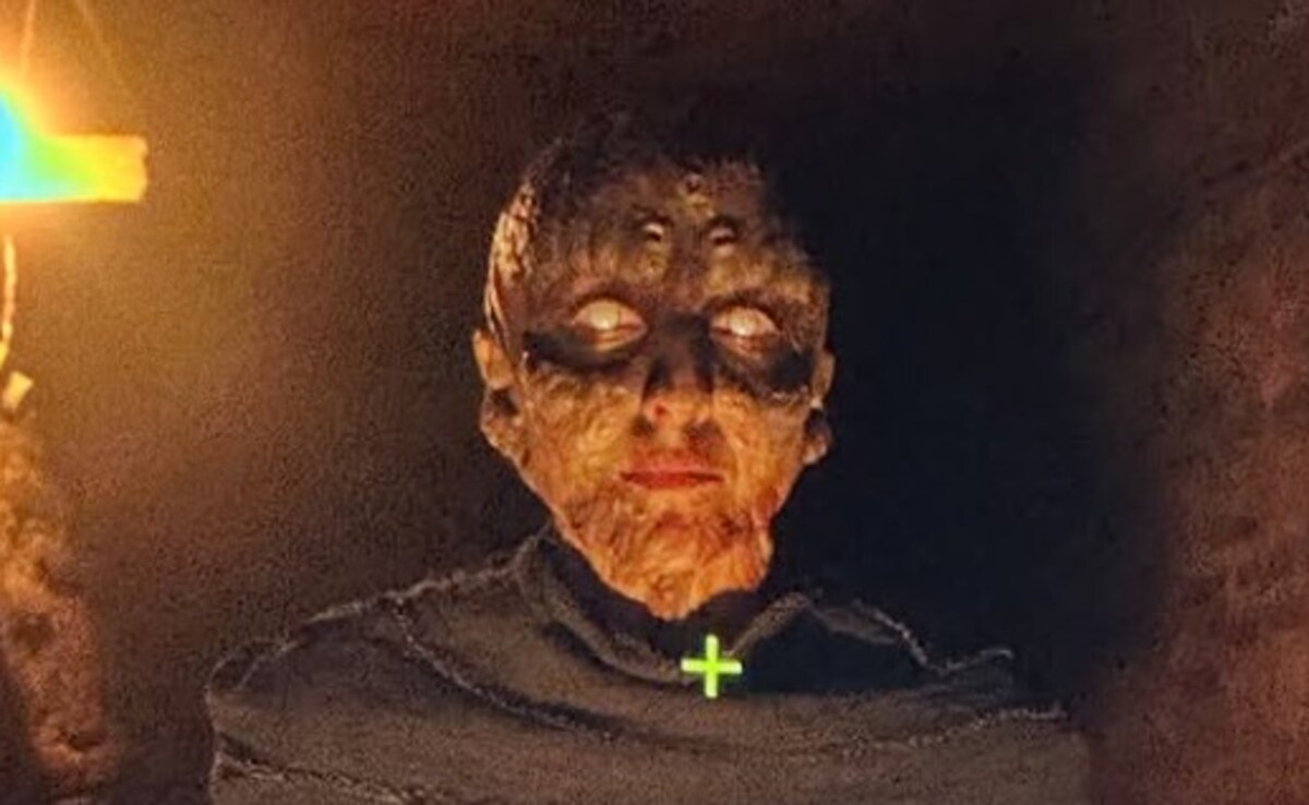 नवाबों के खानदान की लाडली है ये एक्ट्रेस, अब अपनी डरावनी तस्वीरों से ...