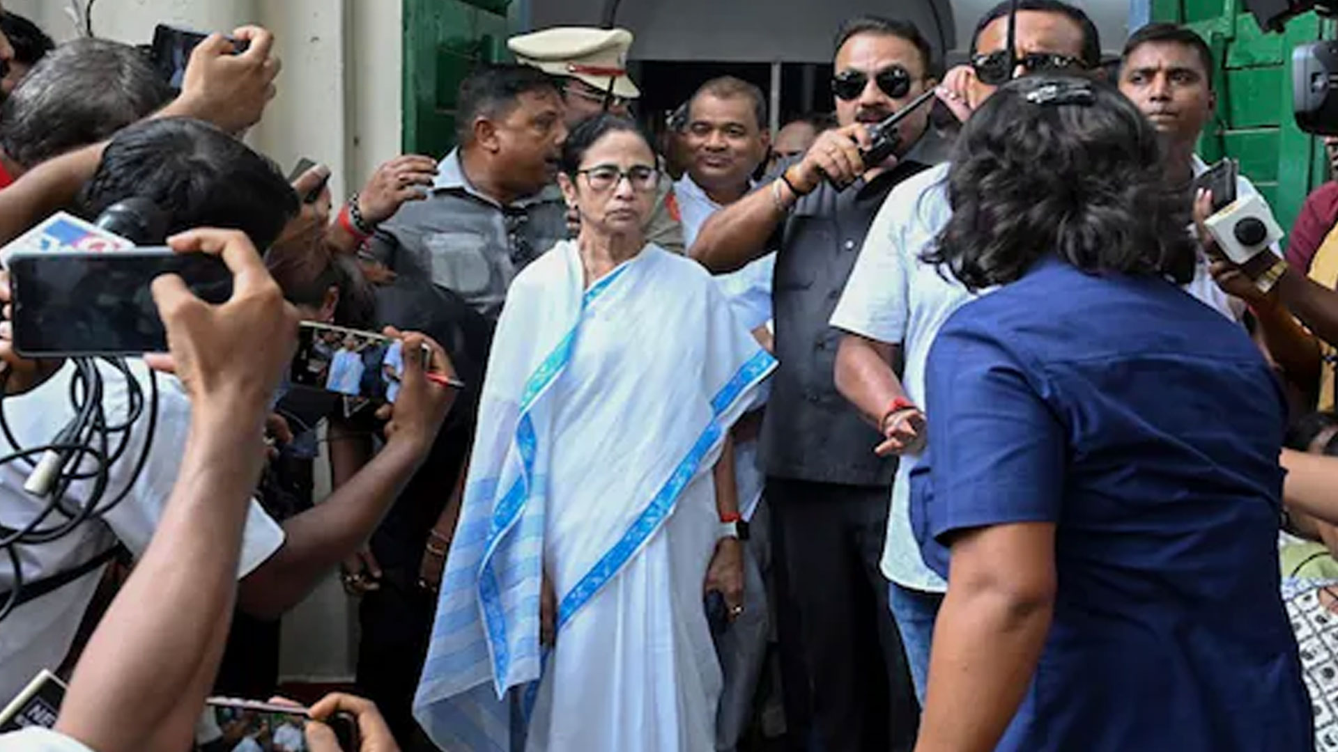 "Not Riots, We Want Peace": Mamata Banerjee In Violence-Hit Murshidabad