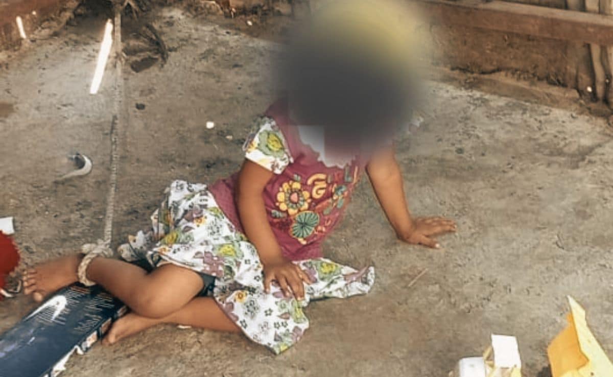 Beed shocking case father tied girl in cowshed