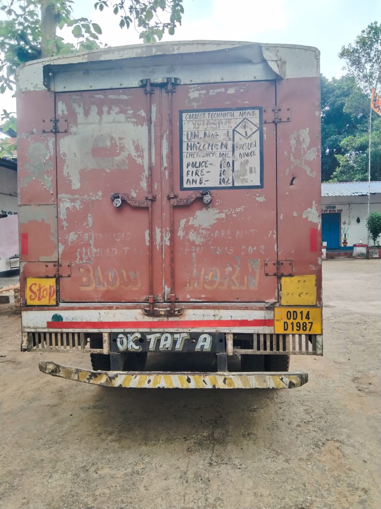 Maoists Loot 4 Tonnes Of Explosives From Truck In Odisha