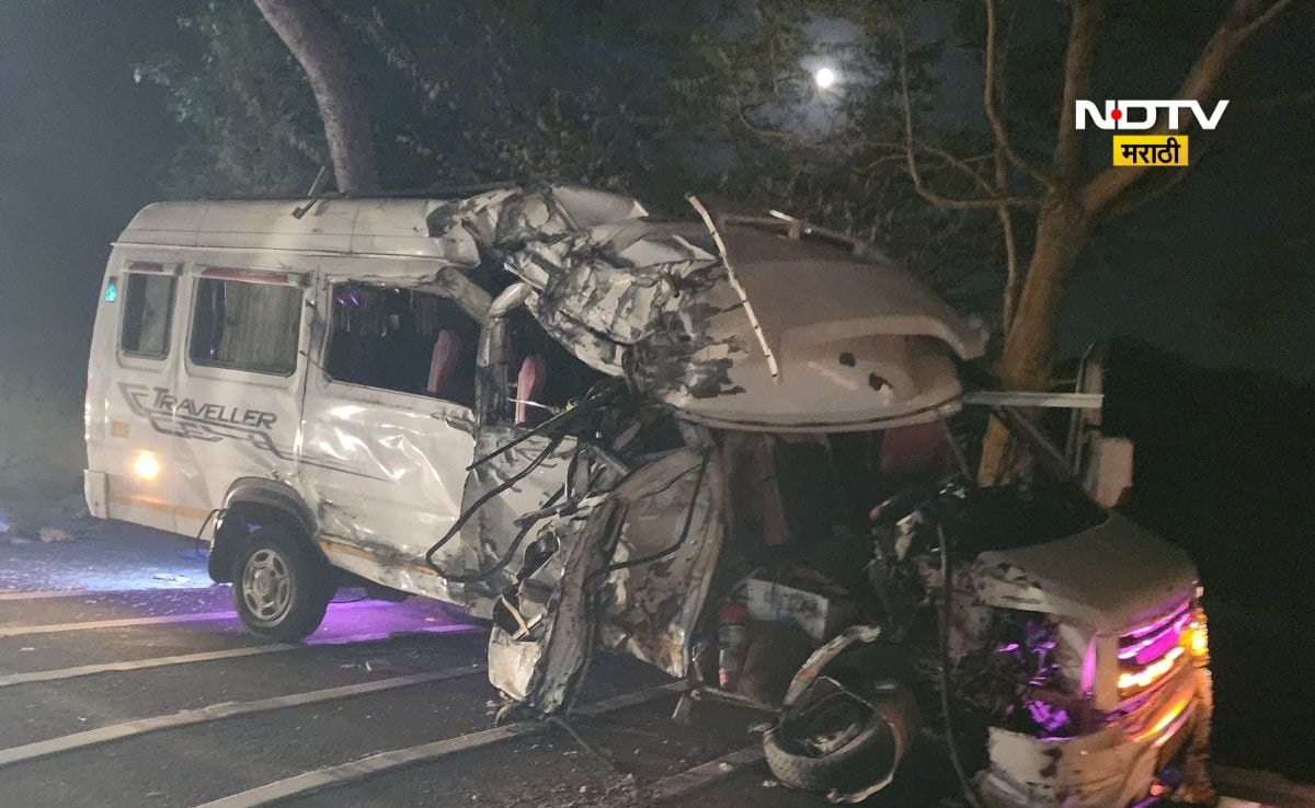 Satara News Truck Travels Accident On Lonand Road three Devotees Death ...