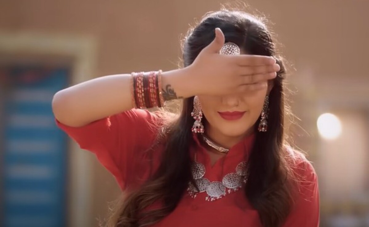 Sapna Choudhary Chatak Matak Video: सपना चौधरी का वो गाना जो यूट्यूब पर ...