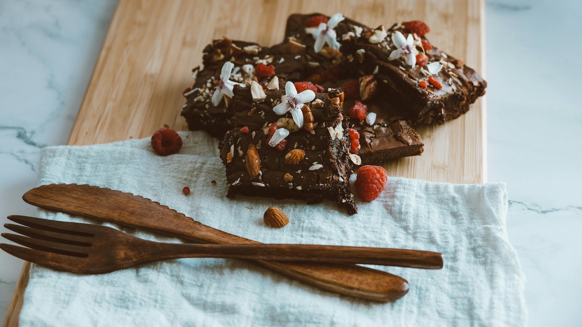 Looking For A Healthy Yet Indulgent Period Snack? Try These Chocolate ...