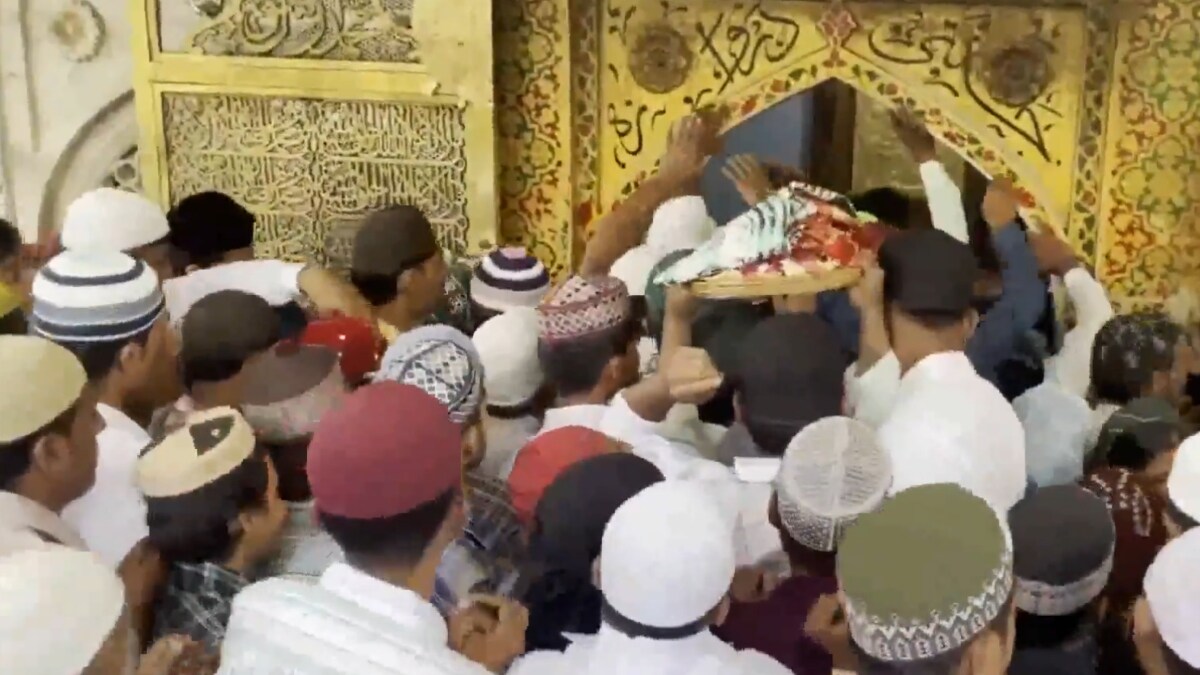 Eid al-Adha 2025: देशभर में आज मनाई जा रही ईद उल अजहा, राजस्थान की ...