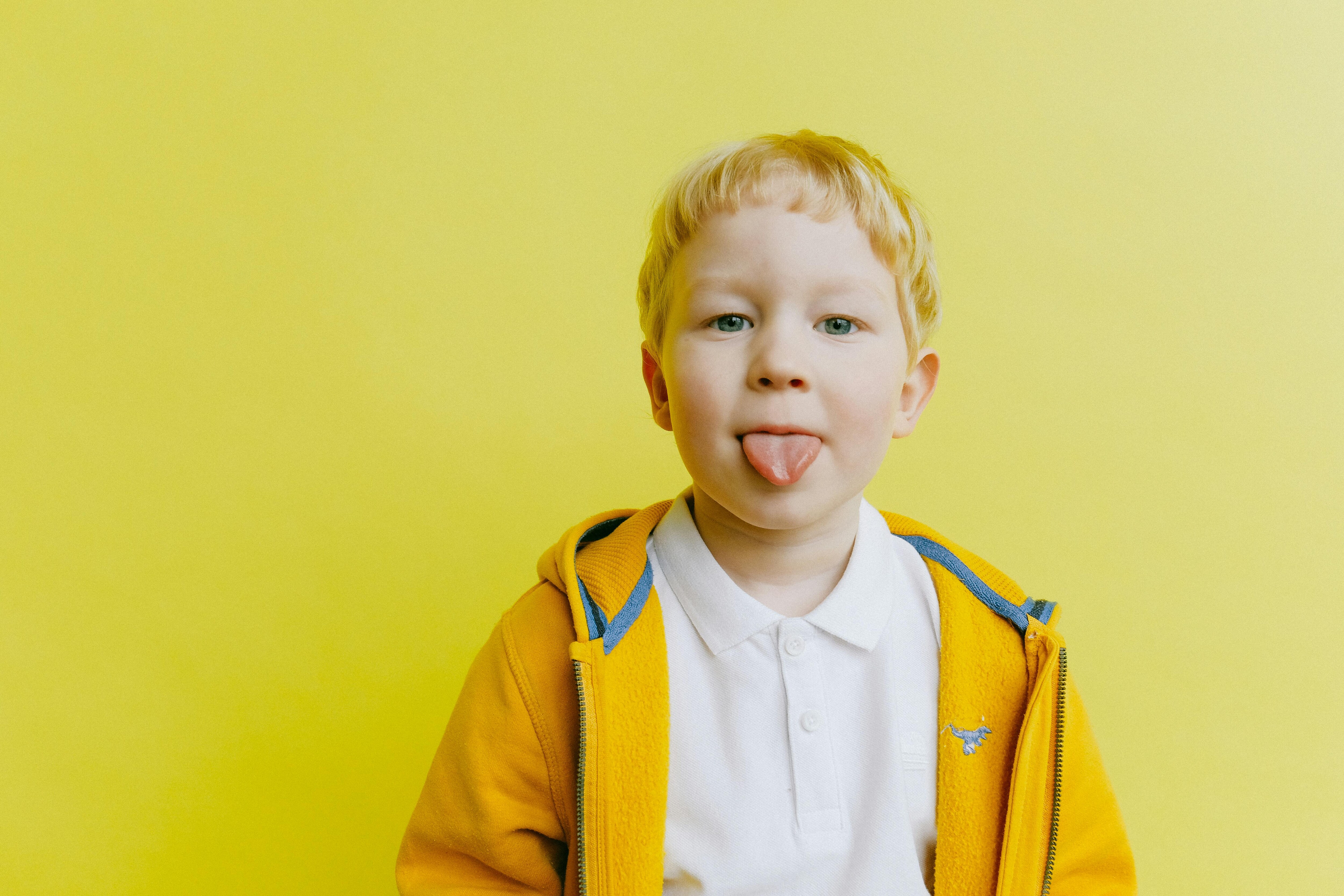Why It's Important To Keep Your Children's Tongue Clean & How To