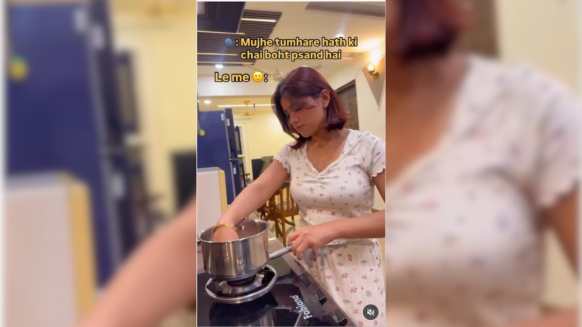 Woman Makes Her "Haath Ki Chai", Literally. You Have To See The ...
