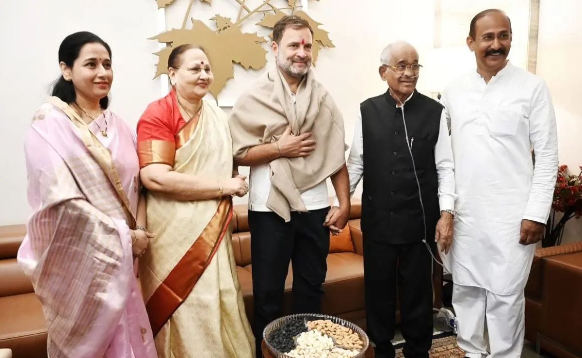 Kunal Rohidas Patil will joins BJP Big blow to Congress in North Maharashtra