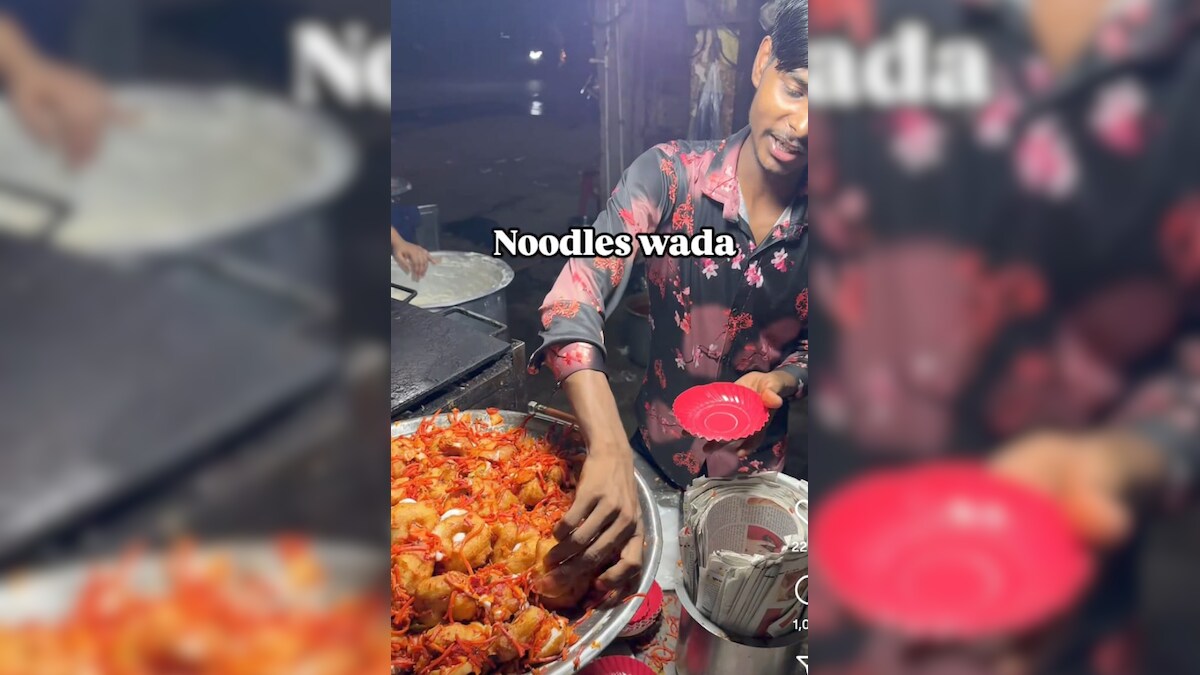 Would You Try A Medu Vada Noodle Burger? This Vendors Recipe Is ...