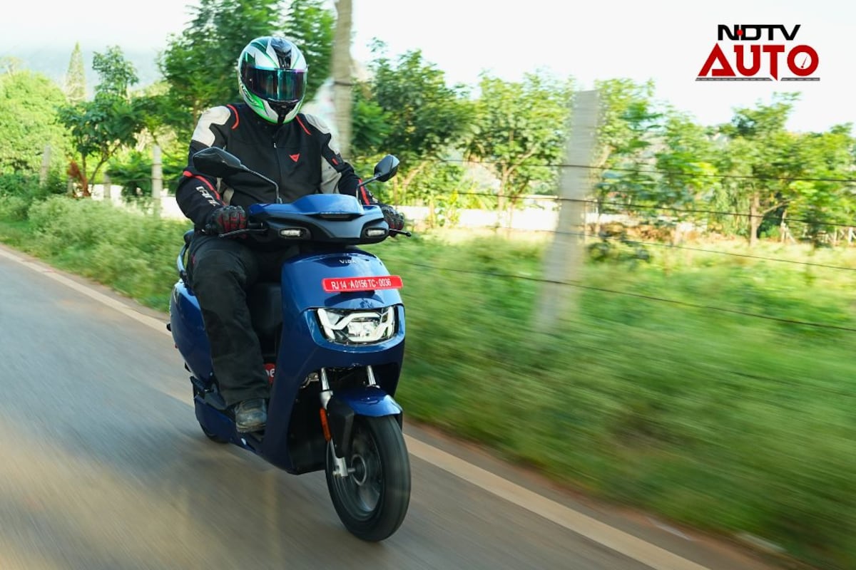 Hero Vida VX2 Review; Easy And Affordable Electric Scooter