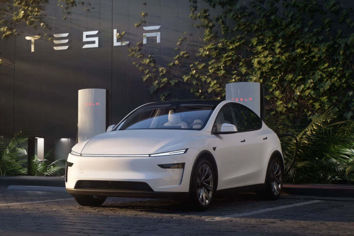 Tesla Model Y Delhi Mumbai: Variant-Wise Onroad Prices, EMI, Colours ...