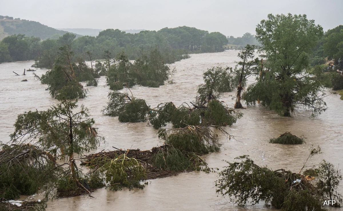 24 Killed, Over 20 Girls Missing From Summer Camp In Texas Flash Floods