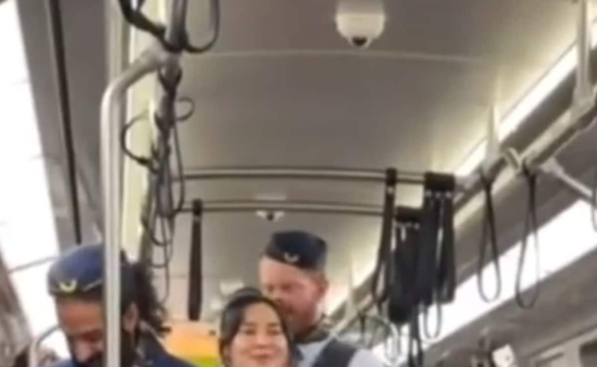 Fake Flight Attendants Serve Food In California Train, Internet Calls ...