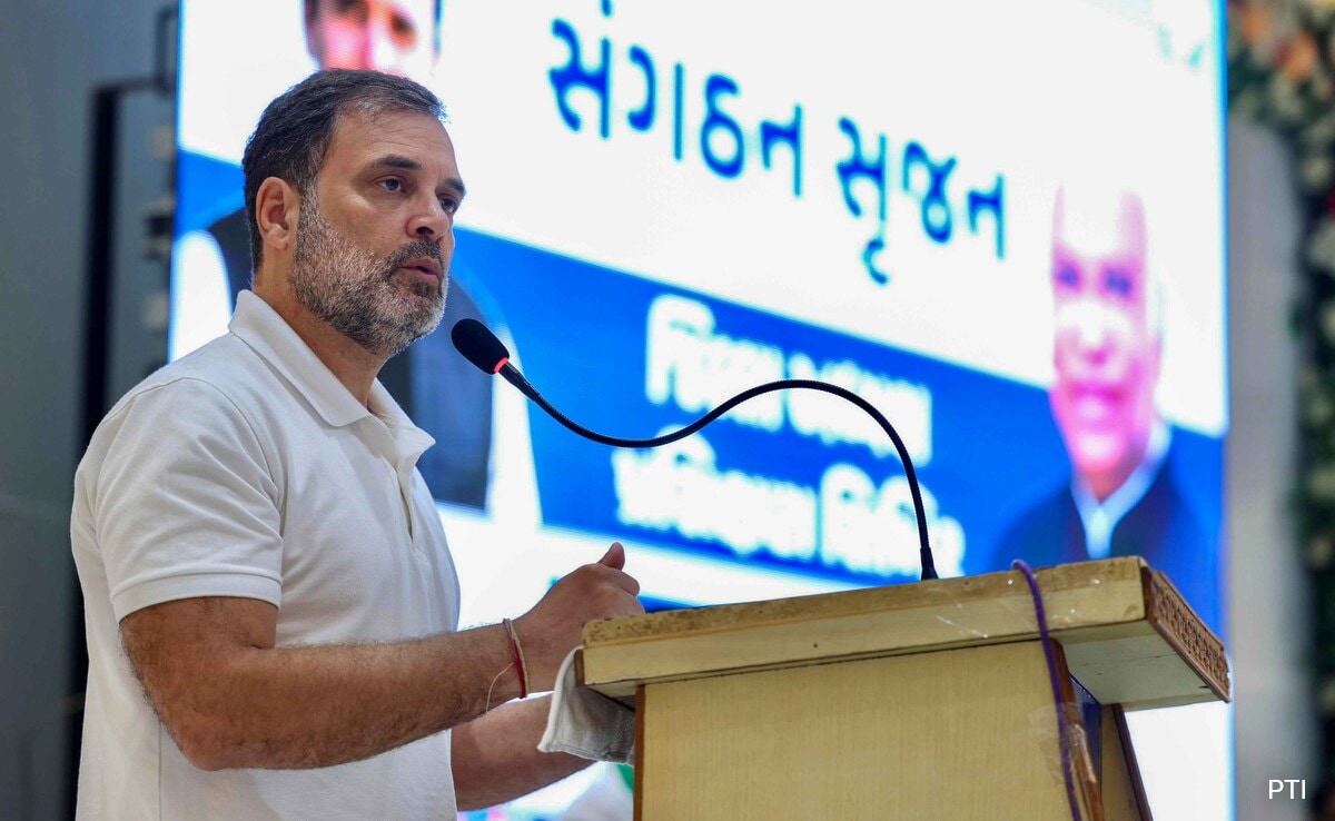गुजरात में राहुल, किसानों ने उठाया दूध की कीमत और BJP के कंट्रोल का ...