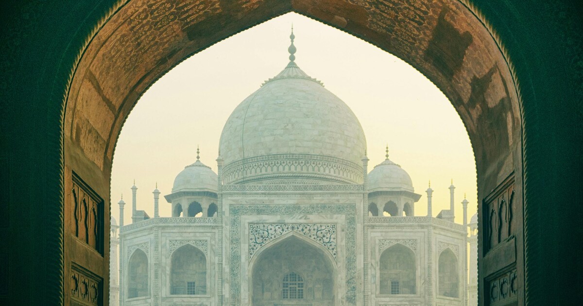 Taj Mahal Mausoleum Stairs To Be Upgraded For Tourists