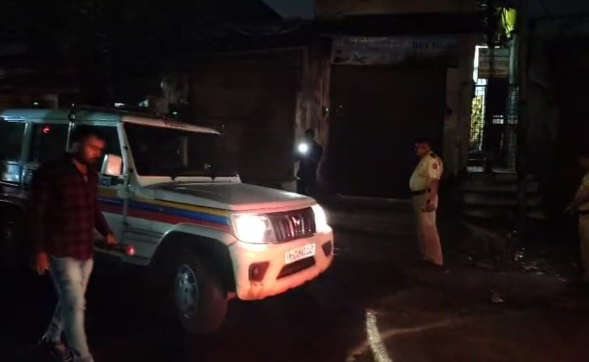 Ulhasnagar Shooting Incident Brother-in-Law Opens Fire on Sisters ...