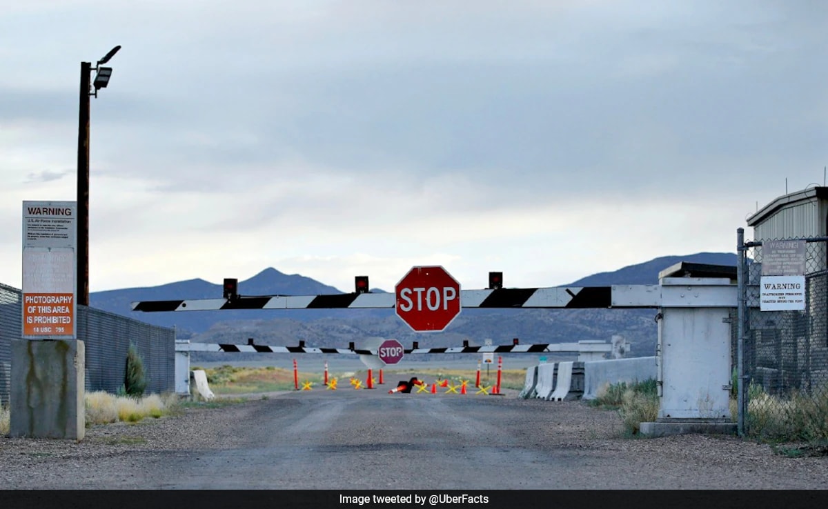 Mysterious US Air Force Jet Spotted Over Area 51, Reignites Hangar 18 ...