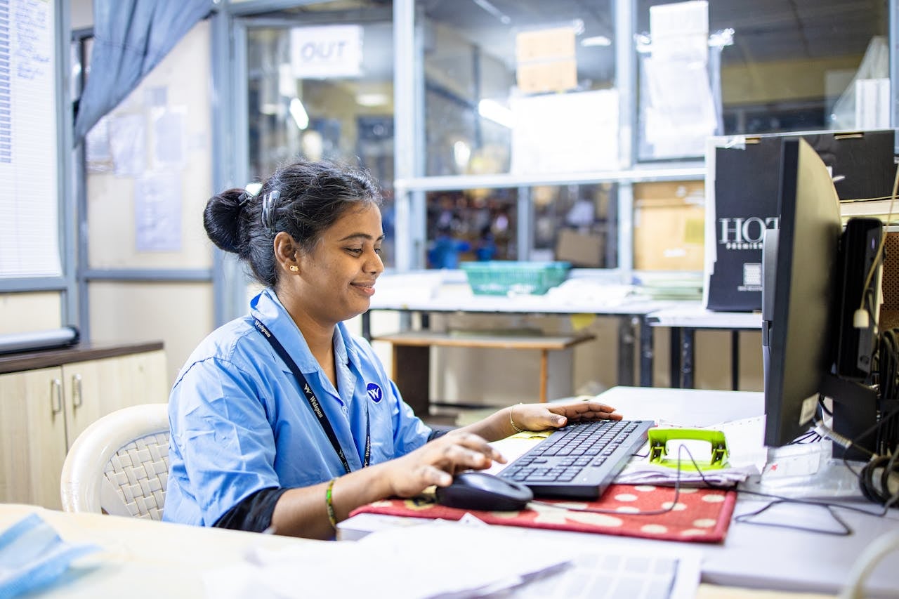 How To Build Healthy Workplaces For Women: Ergonomics, Anaemia ...