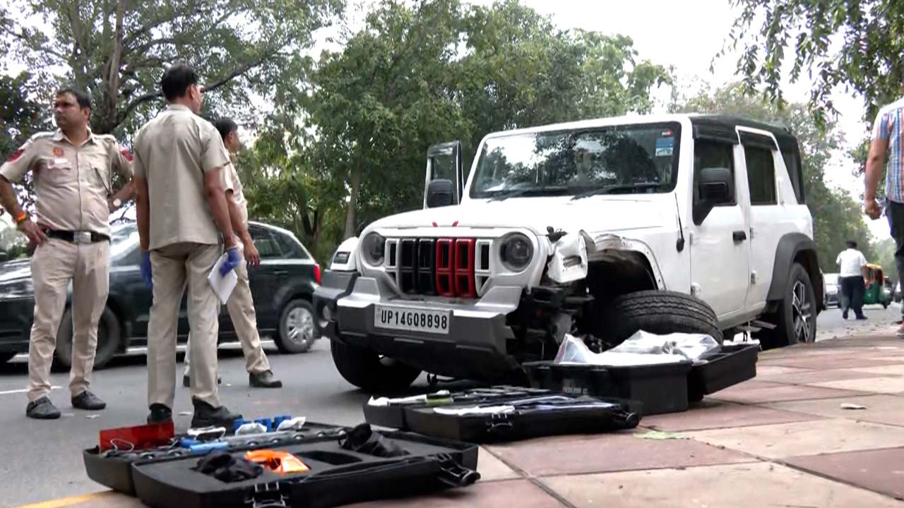 Pedestrian Dies After Speeding Thar Hits Him, Driver Says He Had Dozed Off