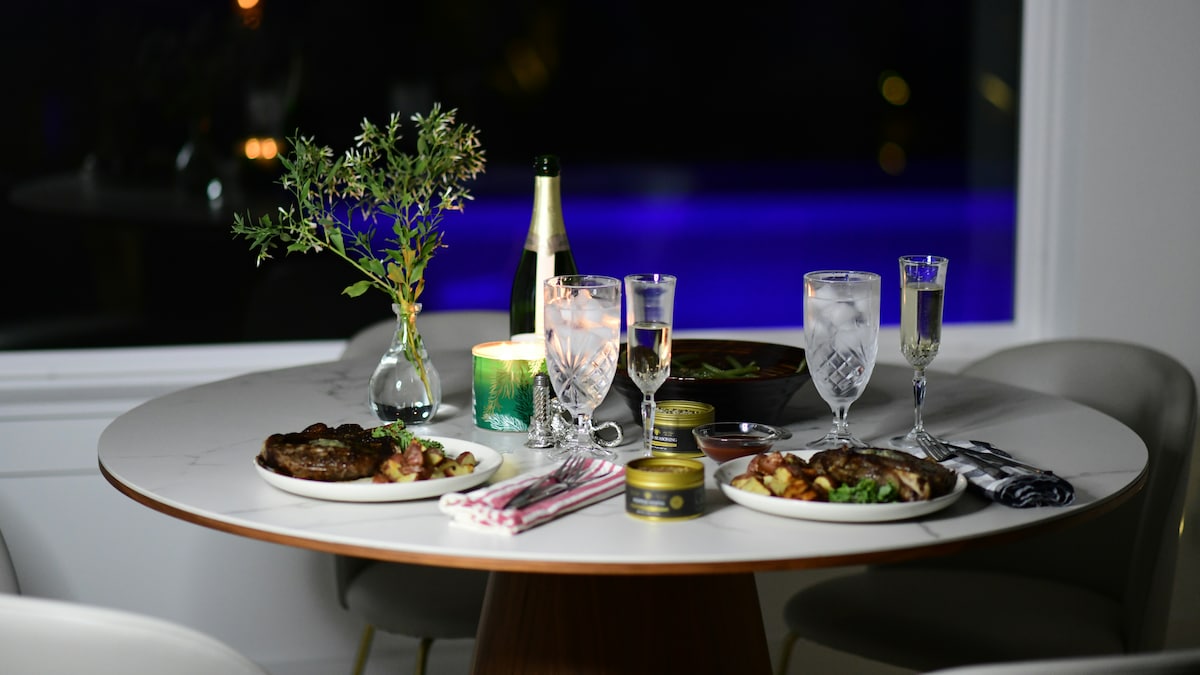 Hong Kong Man Arrested After $80,000 Dinner Date Dine-And-Dash - NDTV Food