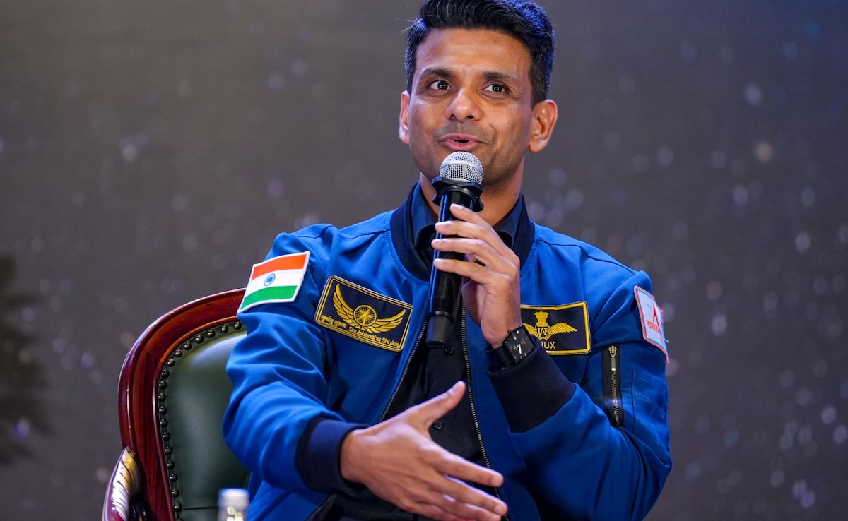 Dream Big, Aim Higher: Shubhanshu Shukla To Model Rocketry Competition ...