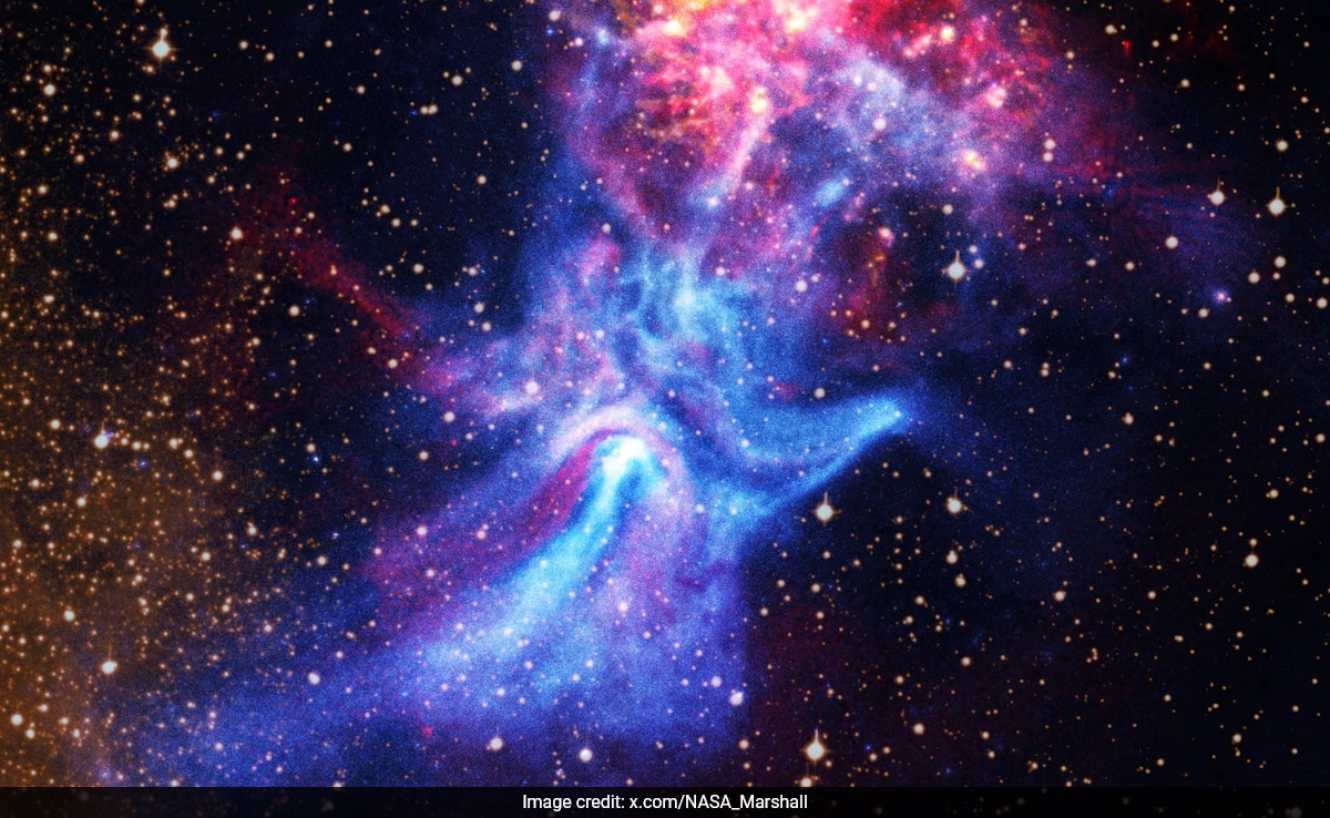 New NASA Image Shows Expanding Supernova Remnant Resembling Human Hand