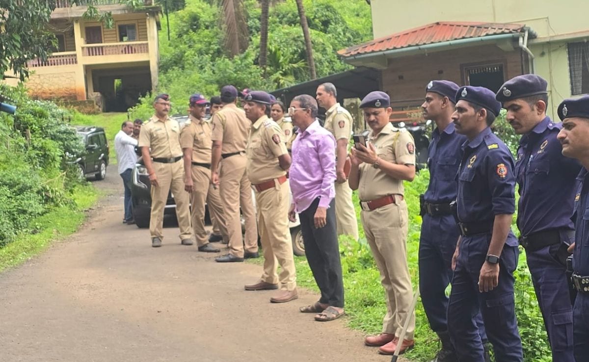 Ratnagiri Chiplun murder case retired lady teacher killed in her own ...