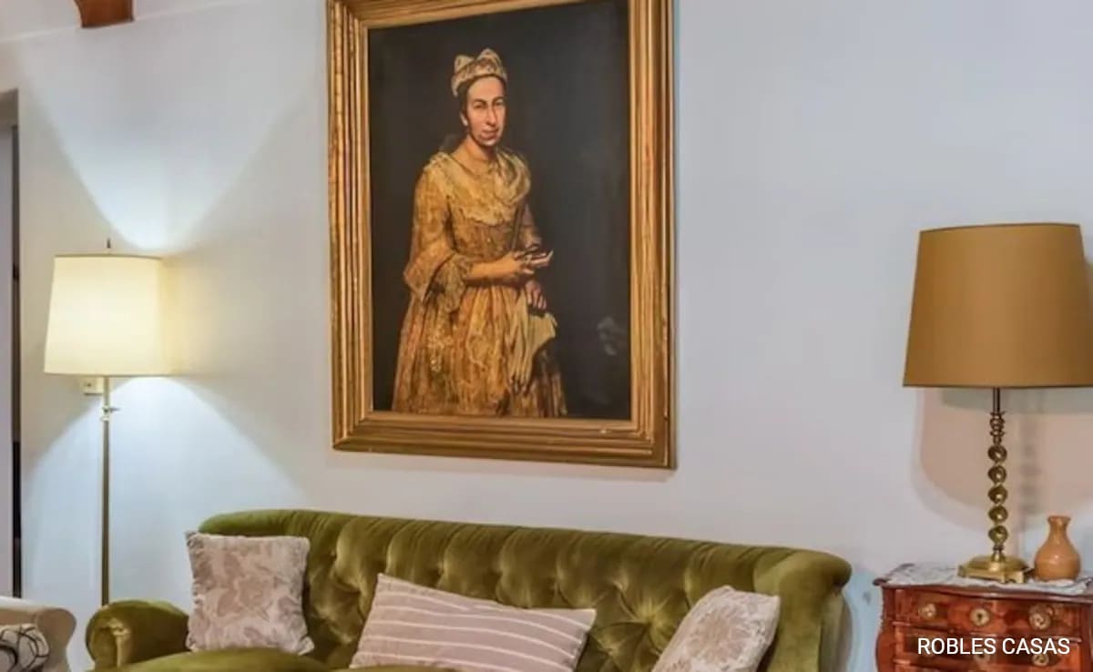 Adolf Hitler, Hermann Goring: Art Stolen By Hitler's Aide Lands In ...