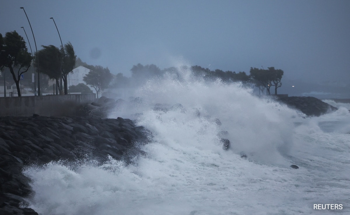 Portugal's Azores Islands on Red Alert As Cyclone Gabrielle Causes ...