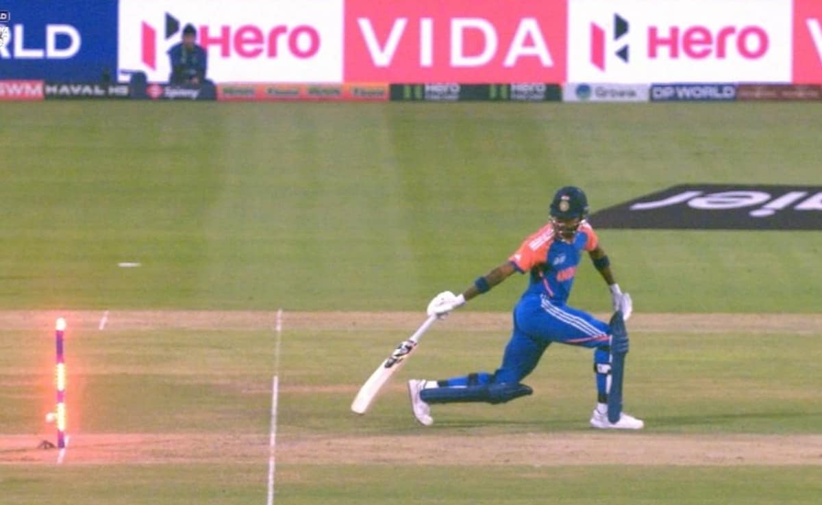 Hardik Pandya Suffers Bizarre Dismissal vs Oman, India Star's Reaction Says It All. Watch ...