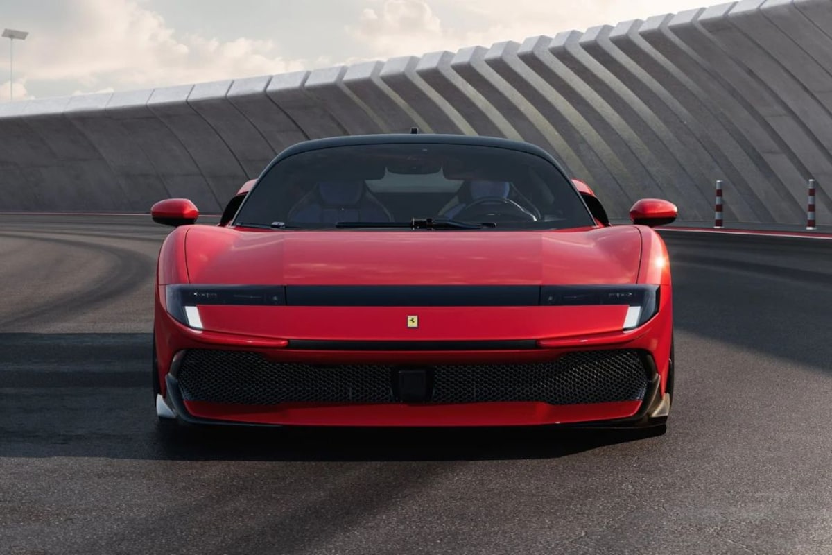 Top 5 Things About Ferrari Testarossa - The SF90 Successor