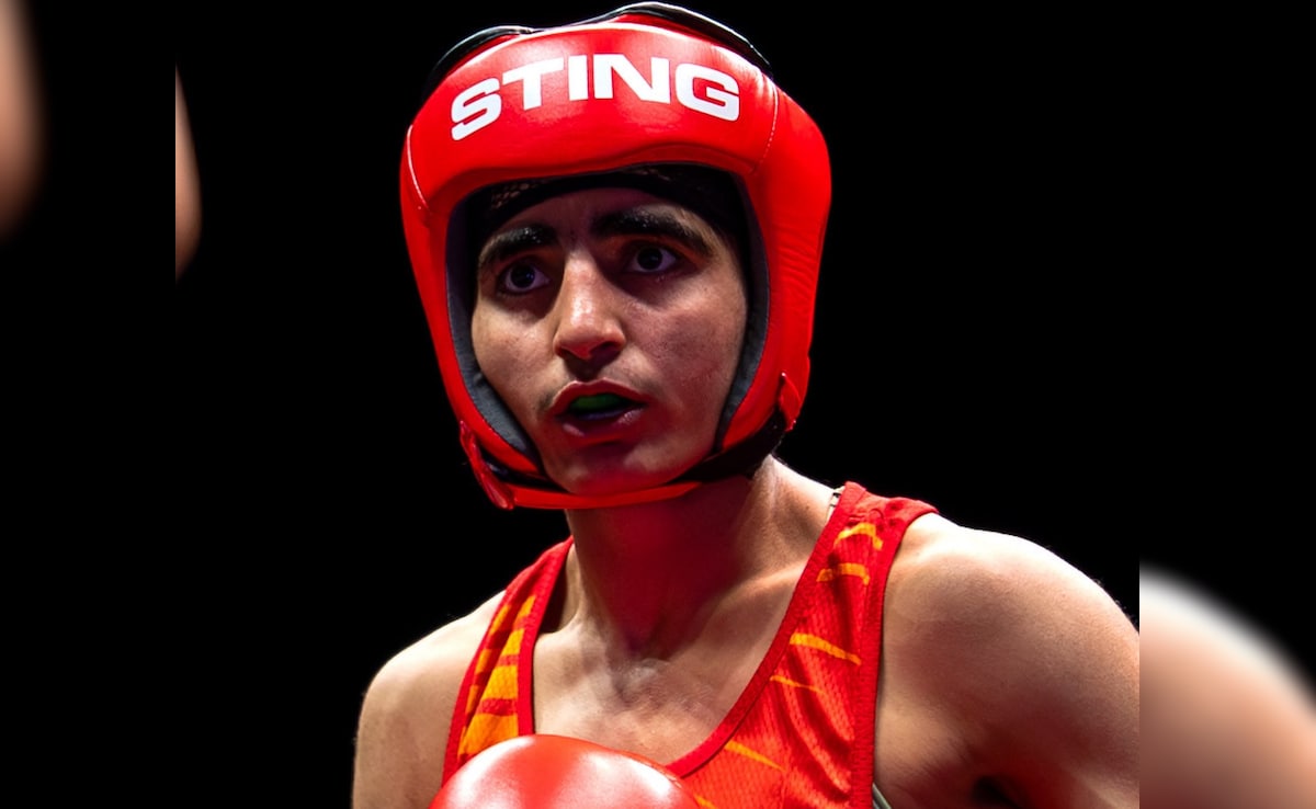 Minakshi Hooda Punches Her Way To Final In Boxing World Championships | Boxing News