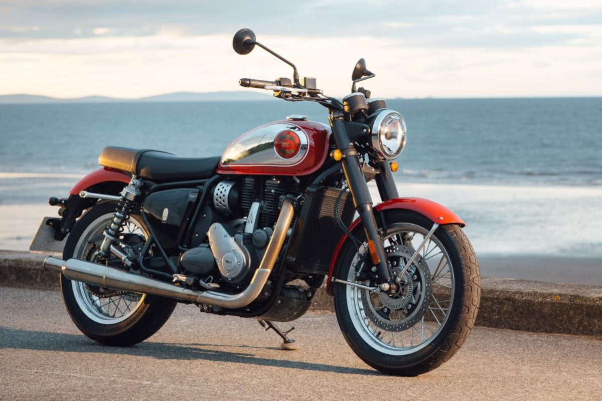 BSA Gold Star 650 Retains Old Price, Gets Limited Edition Accessory Kit ...