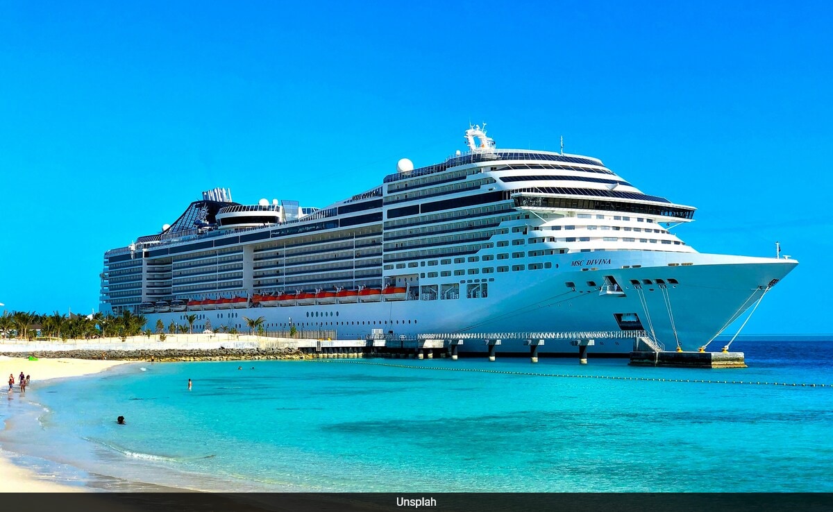 Lynnelle: Woman Reveals How She Lives Full-Time On Cruise Ships For ...