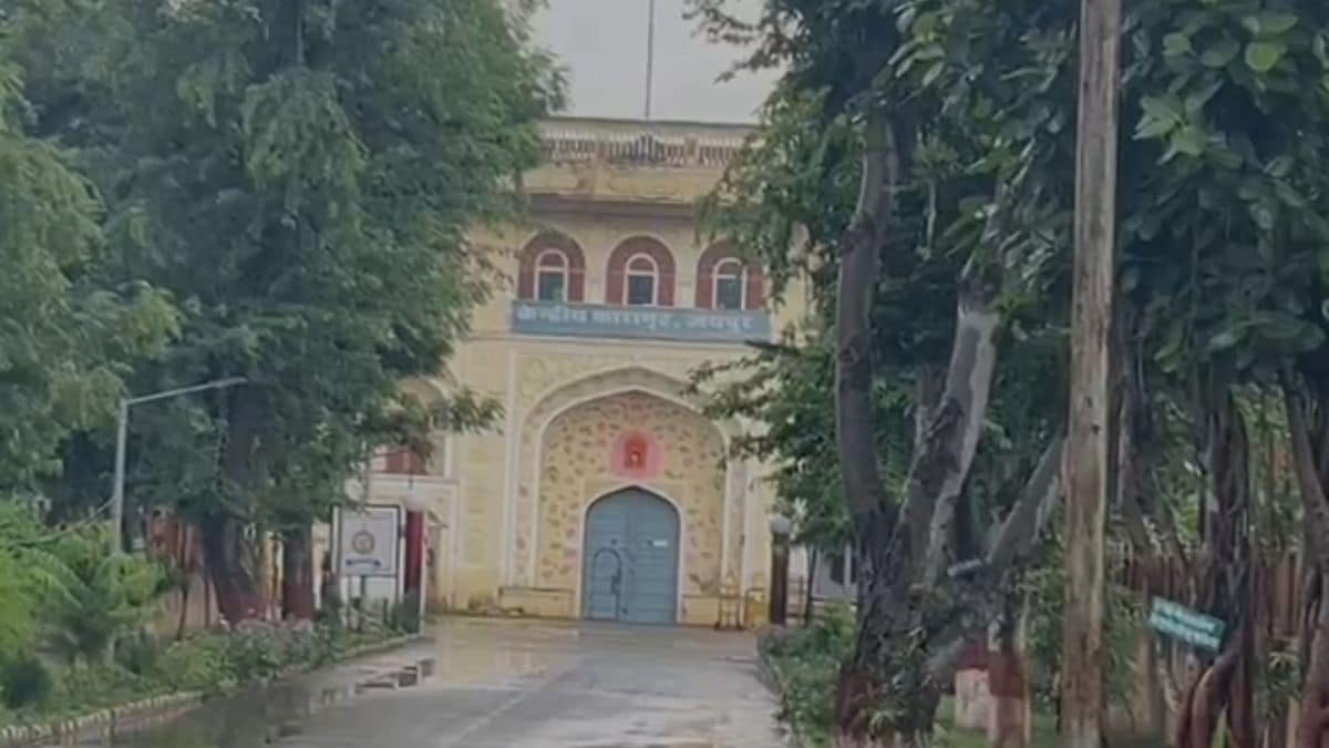 Jaipur Central Jail: जयपुर की हाई सिक्योरिटी सेंट्रल जेल में फिर मिले 4 ...