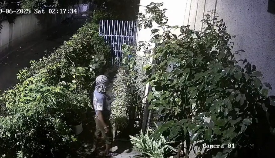 Robbery Bid At Jitu Patwari's Home - Late Night Break-In At Madhya ...