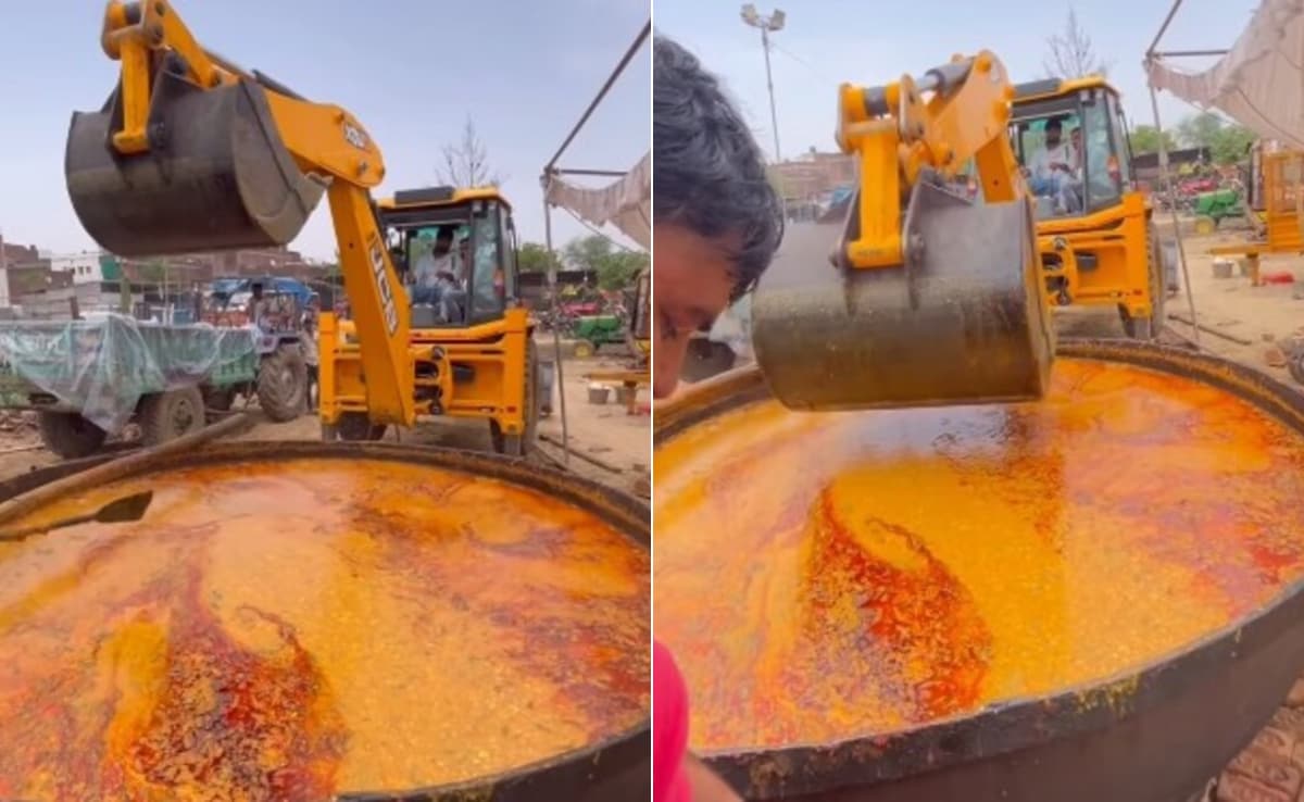 करछी छोड़ो, JCB ले आओ! दाल चलाने का जुगाड़ देख हंसी से लोटपोट हुए लोग ...