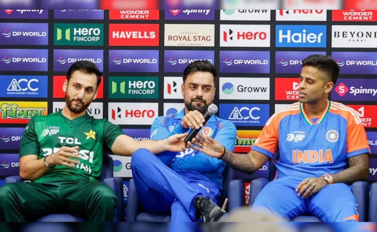 Real Story Behind Suryakumar Yadav-Salman Agha 'Handshake' Revealed: "Was Trying To ...