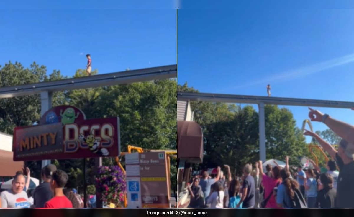 Terrifying Video Shows Missing Child Walking On Monorail Track In US ...