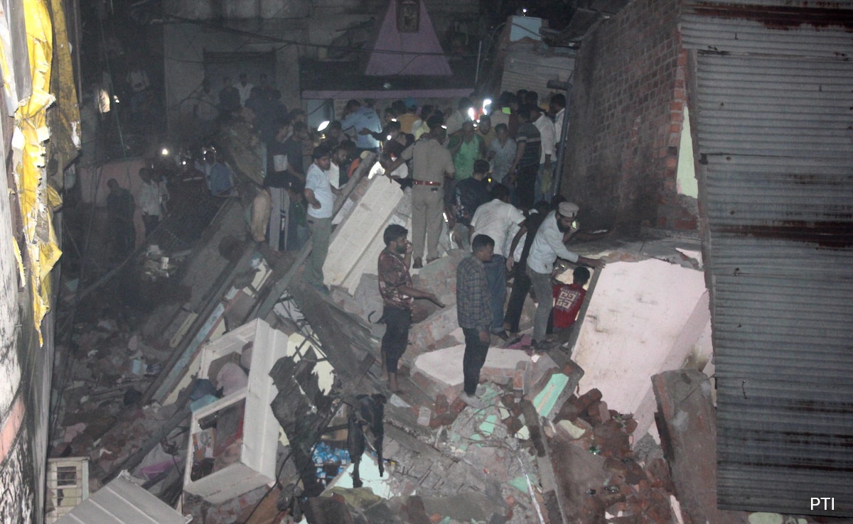 2 Killed, 12 Injured In Indore Building Collapse, Residents Blame Rats