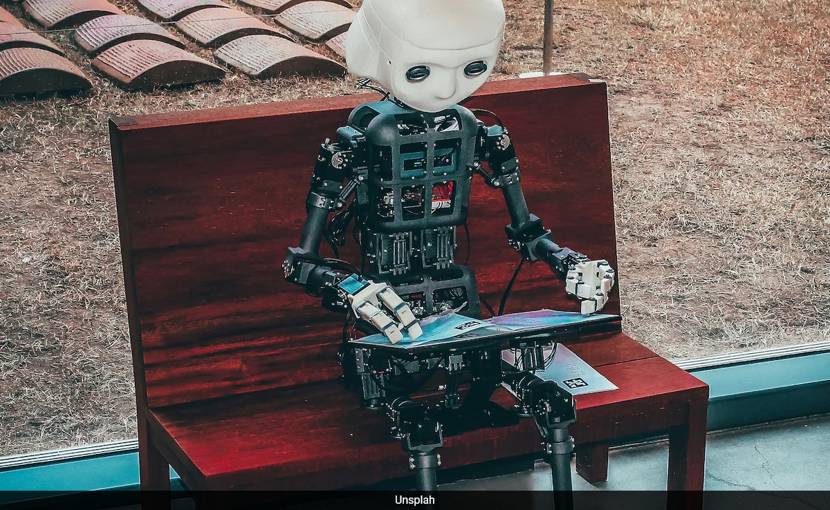 Australian Bank Fires Employee After 25 Years, Replaces Her With AI She ...